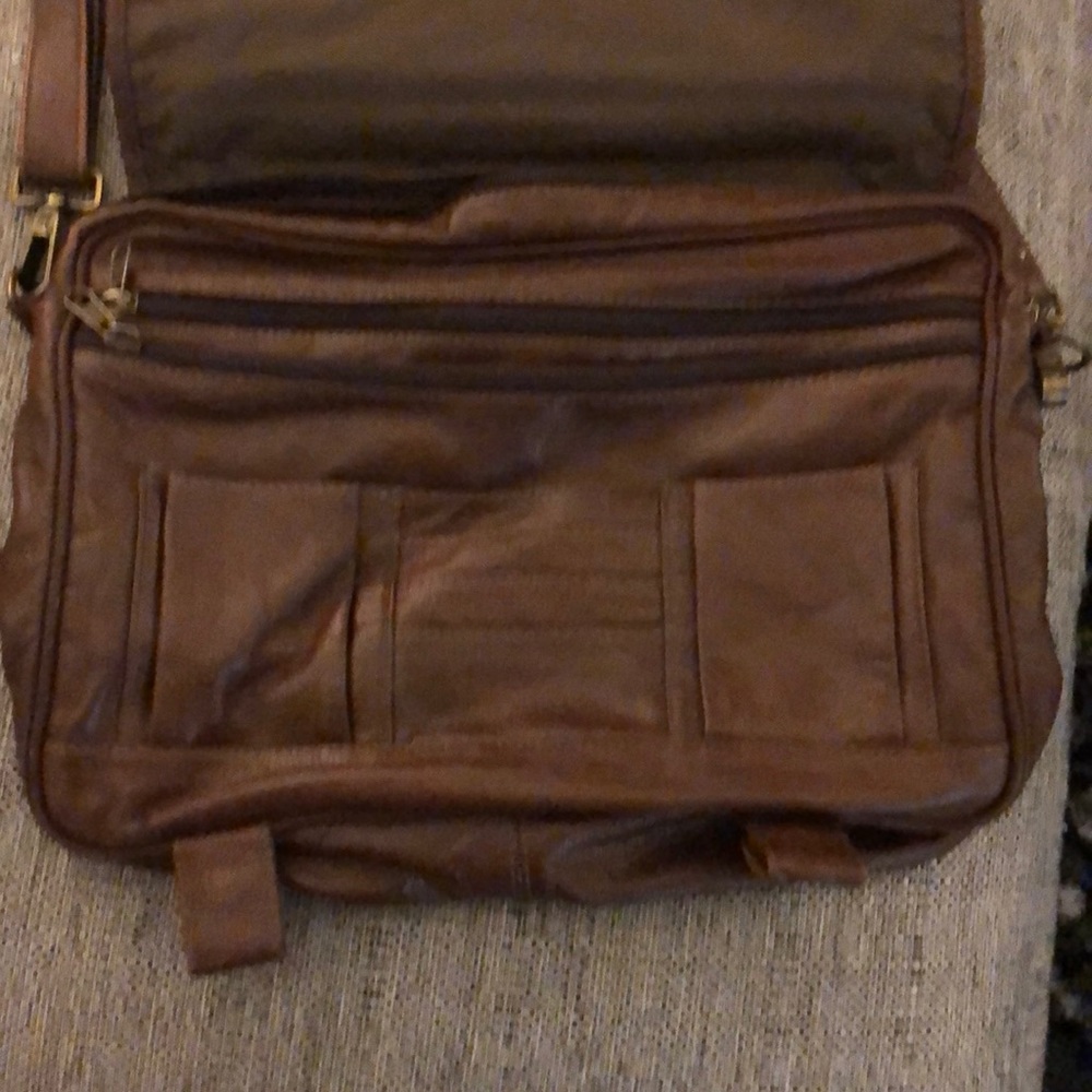 Genuine Brazilian Leather Shoulder Bag - Gem